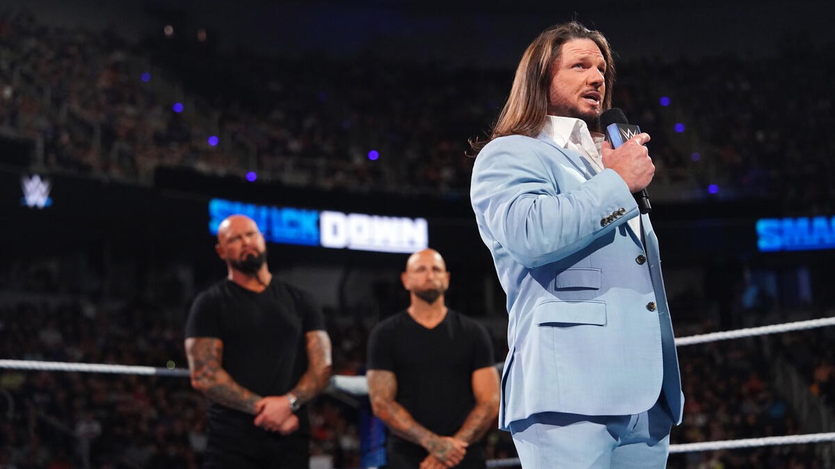 AJ Styles Pulls A Mark Henry On SMACKDOWN With Fake Retirement And ...
