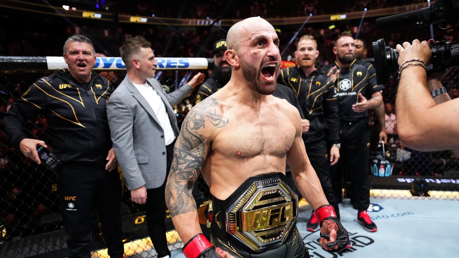 Alexander Volkanovski Reclaims The Featherweight Title At UFC 314
