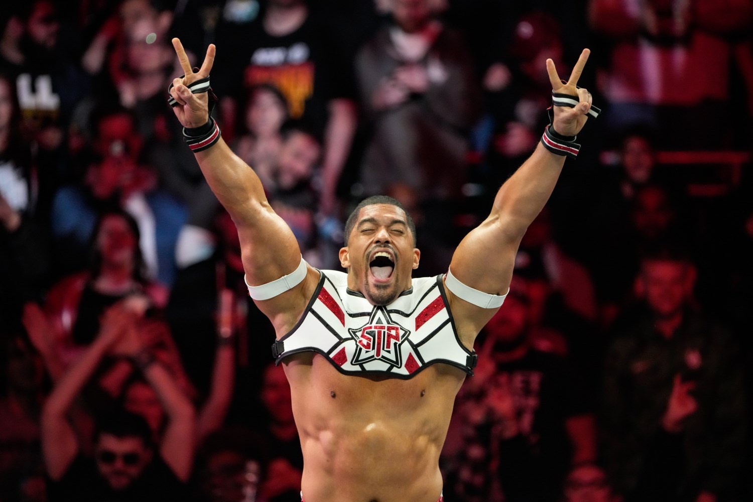 Anthony Bowens Returns On AEW Dynasty 2025 Zero Hour, Answers Max Caster's Open Challenge