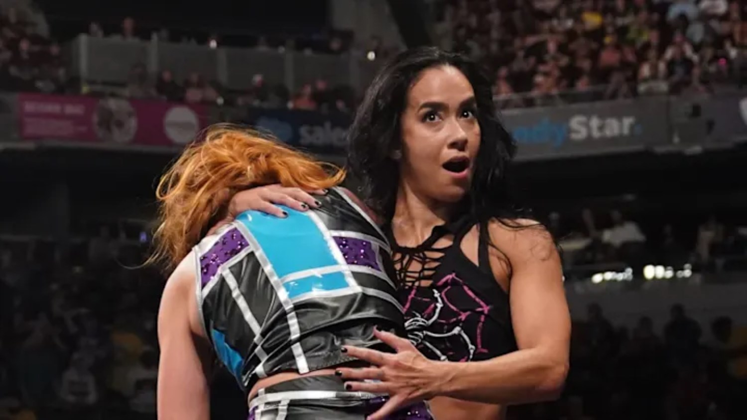 Former WWE Diva's Champion AJ Lee Explains Her Absence From Television