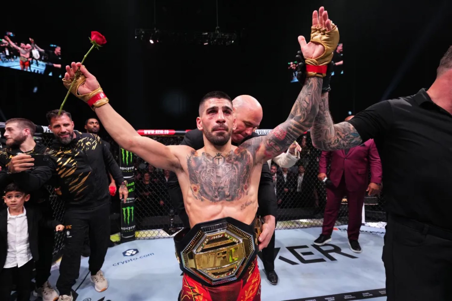 Ilia Topuria Vacates The UFC Featherweight Championship