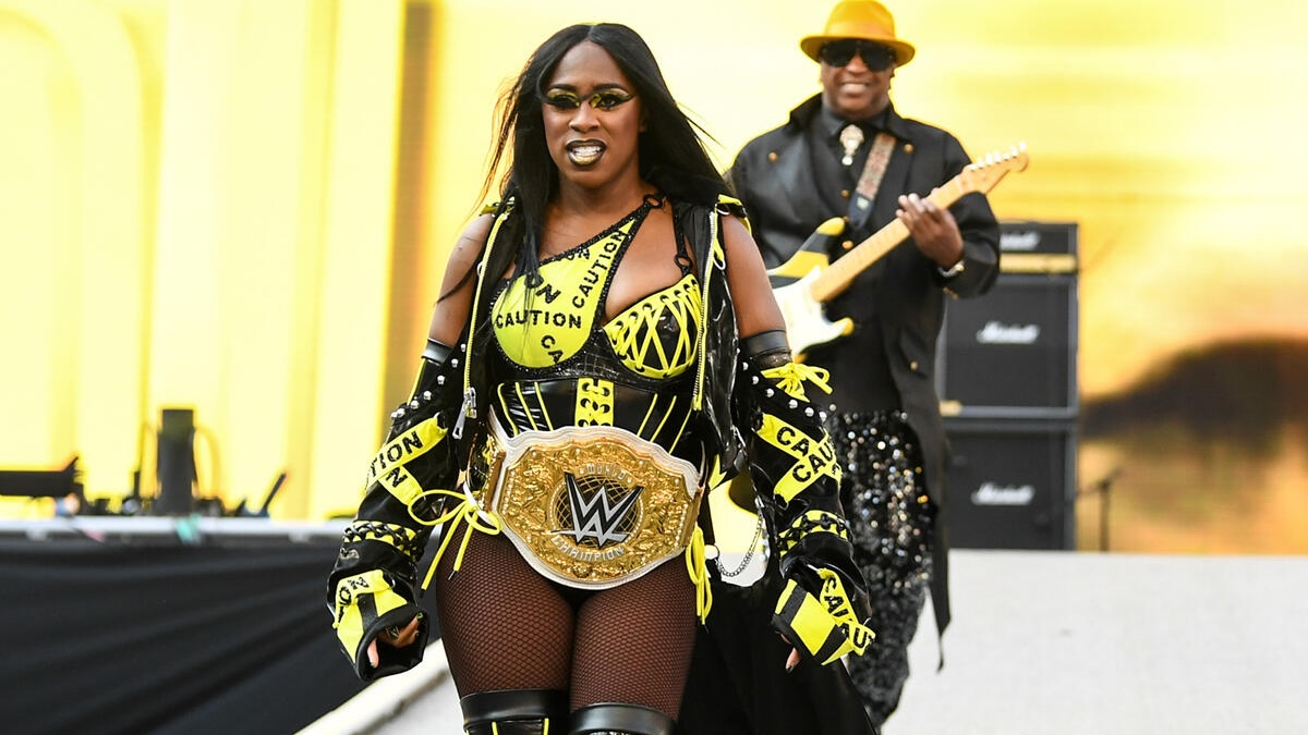 It Sounds Like WWE Women's World Champion Naomi Will Be Sidelined For ...
