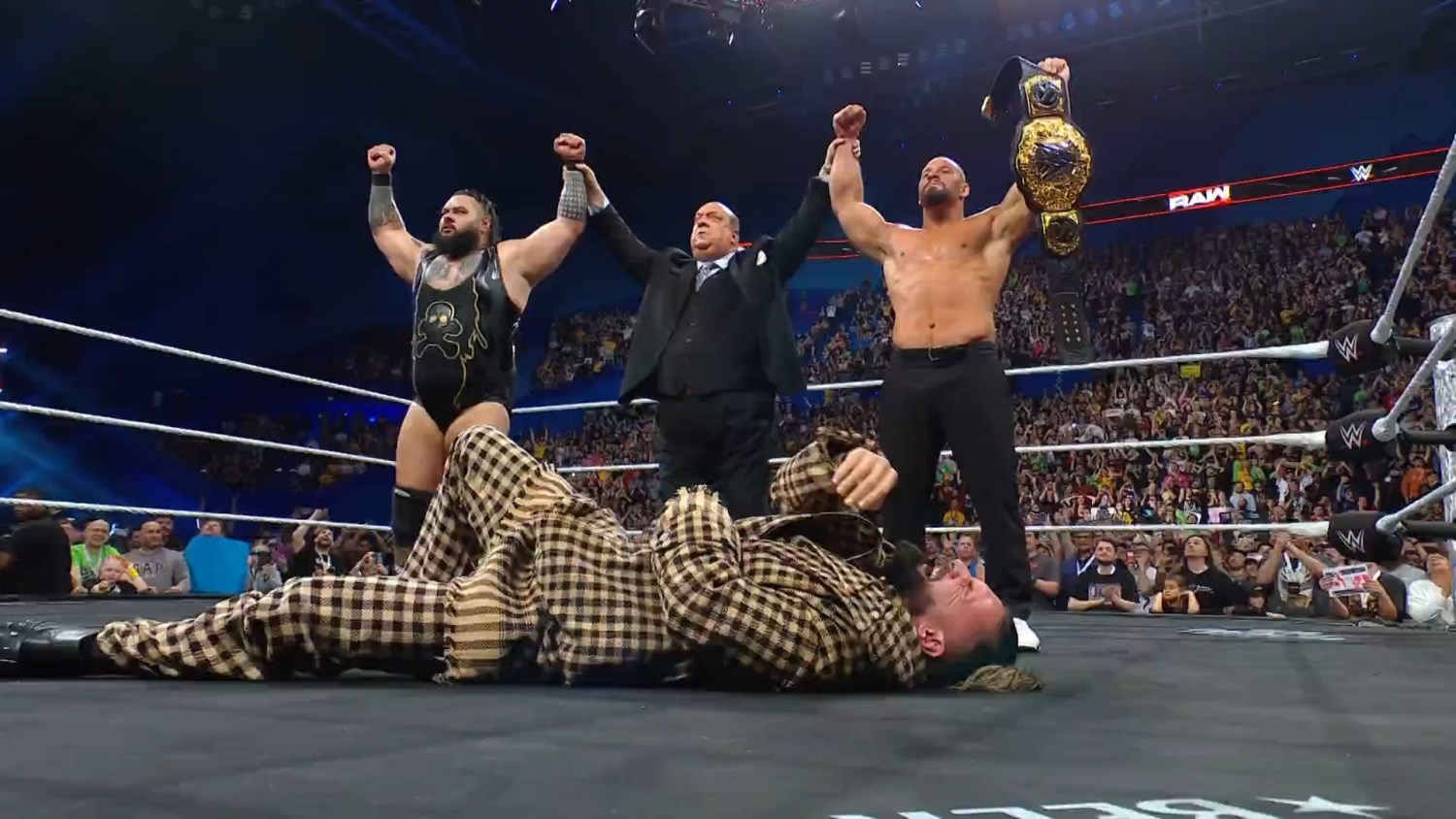 The Vision Turns On Seth Rollins! Bron Breakker, Bronson Reed & Paul Heyman Coup Ends WWE Raw