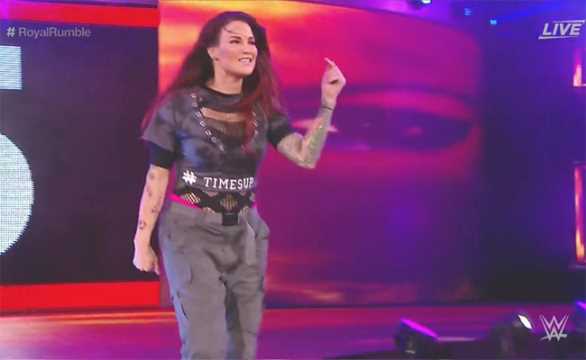 WWE Hall Of Famer Lita Comments On Her Upcoming Appearance At EVOLUTION